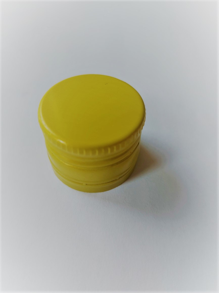 Алуминијумски затварач-чеп са нарезаним навојем žuti-ø 31,5 x 24мм