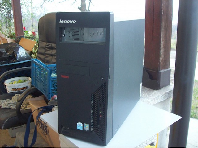 Lenovo ThinkCentre kuciste