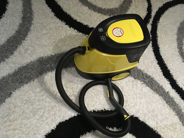 Karcher DS 5600 sa vodenim filterom anti alergijski