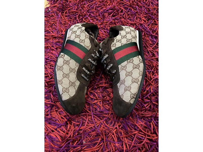 Gucci patike 45