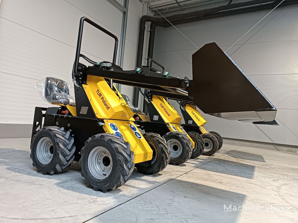 Novi Tur Poland Mini Loader TUR N 520 Mini Hoflader Kompaktlader Briggs&Stratton mini utovarivač