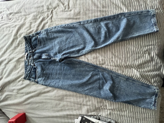 Zara mom fit farmerice