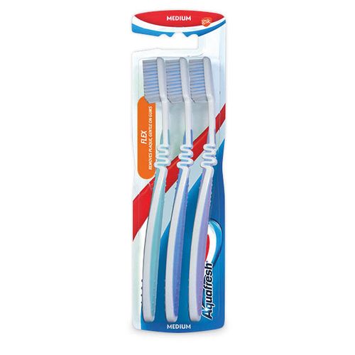 Aquafresh četkica za zube Flex Trio Pack (1+1+1)