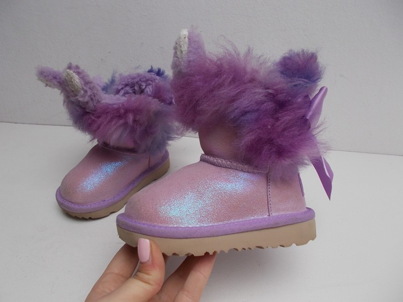 original UGG cizmice-br.22