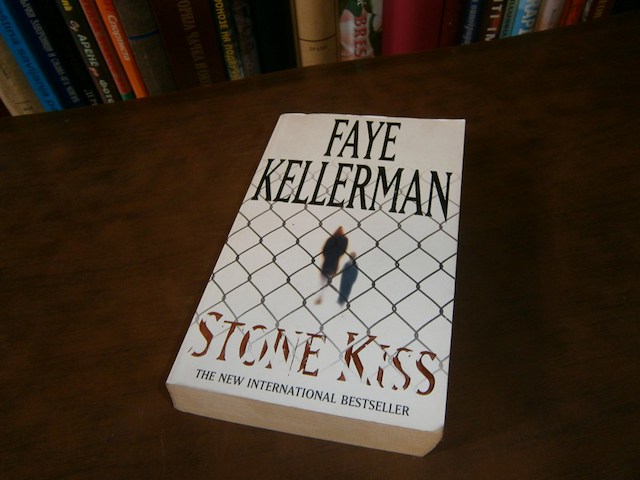 Faye Kellerman - Stone Kiss