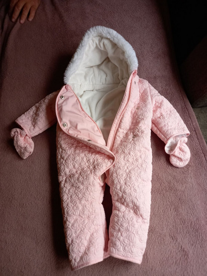 Mothercare skafander broj 80