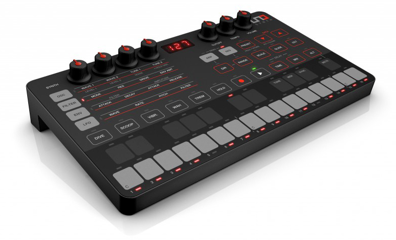 IK Multimedia UNO Synth