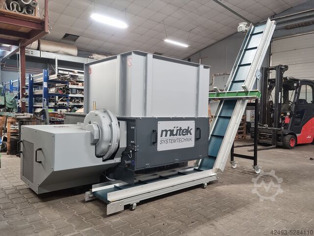 Razbijanje biljke
mütek MGZ 1330
