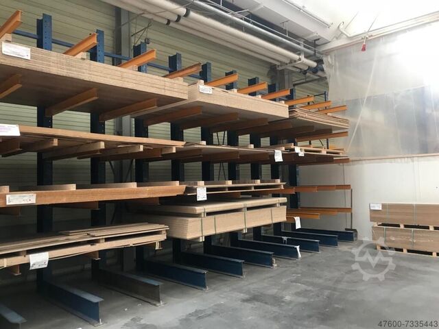 Cantilever rack ploča skladište dugačku robu
Große - Länge 24m, Höhe 5m, Tiefe 180cm 25 Ständer IPE 300 + 125 Kragarme IPE140