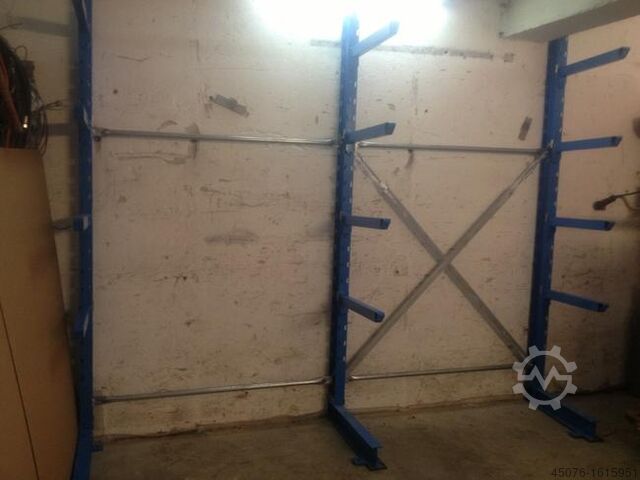 Cantilever rack Ohra
15 lfm Kragarmregal OHRA 2,5m Höhe 2,5 m hoch,Tragkraft 300 kg pro Ausleger