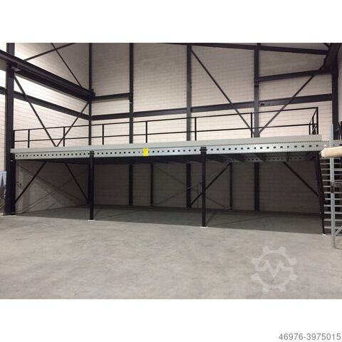 Mezzanine pod
Eingeschossig / 4.000 x 10.000 mm Tragkraft: 500 Kg / m²