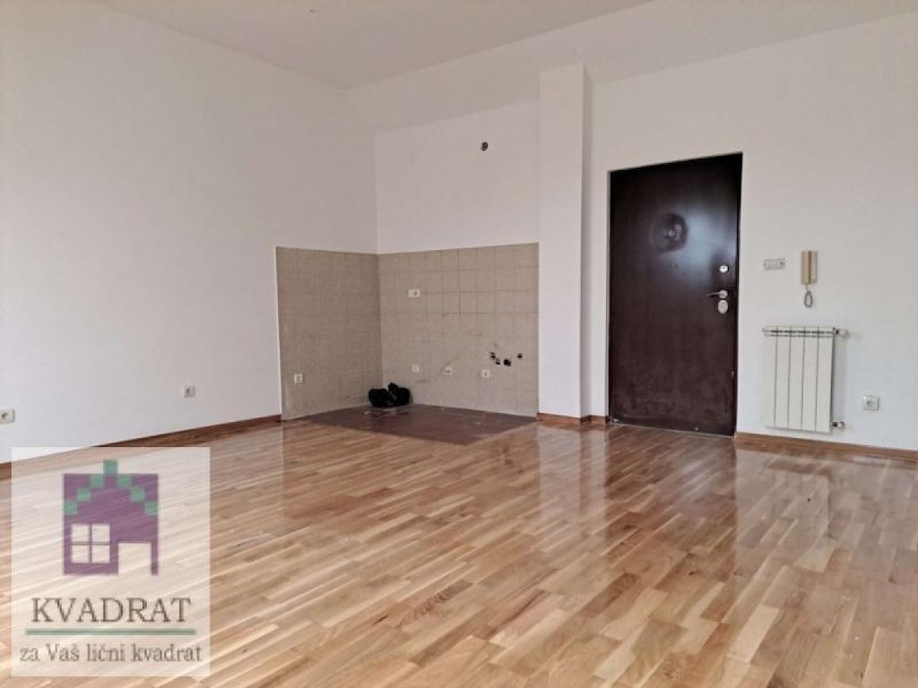 Stan 70 m², IV sprat, Obrenovac - 98 000 €