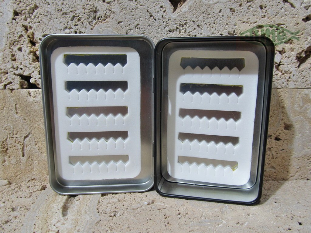 TFB METAL FLY BOX 006