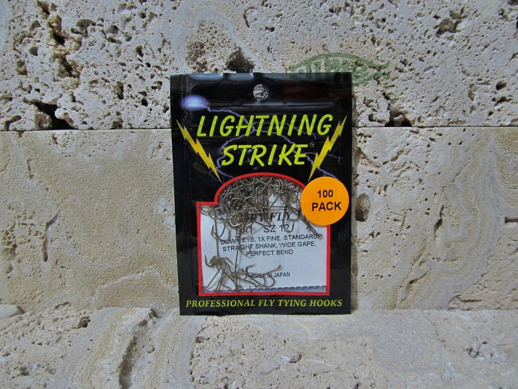 Wapsi Lightning Strike Professional Hooks Dry Fly #12