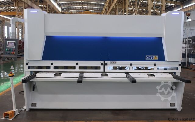 ЦНЦ хидрауличка шкара за резање
KK-Industries CNC Tafelschere Kulissengeführt KKI 3210 inkl Pneu