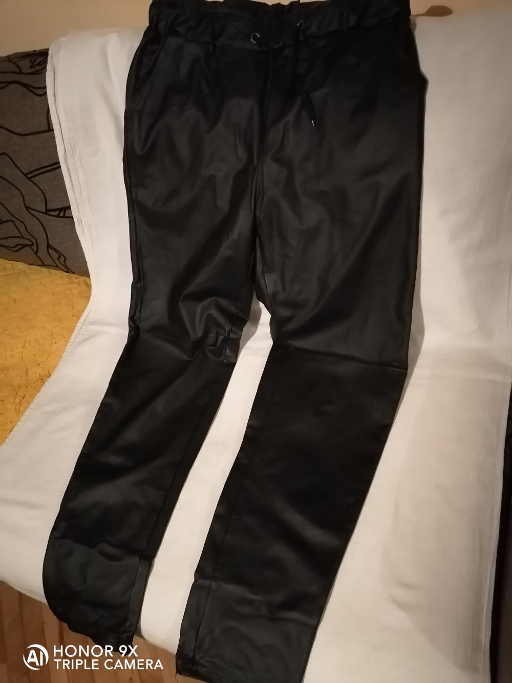 Kvalitetne pantalone