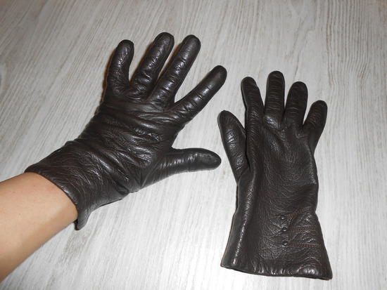 Predivne braon kožne rukavice