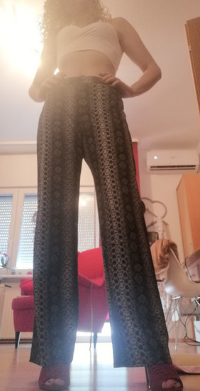 H&M zmijske pantalone