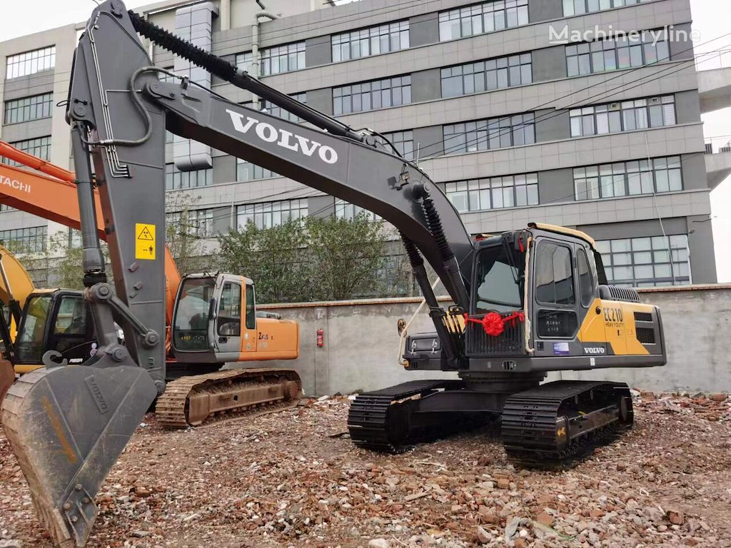 Volvo EC210 bager guseničar