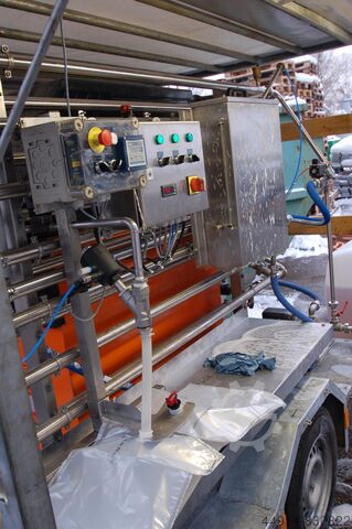 Pasteurisationplant sa Baginbox punilica
Kreuzmayr Maschinenbau PAS600+KBF