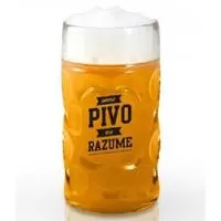 Krigla sa natpisom Samo pivo me razume Čaša za pivo