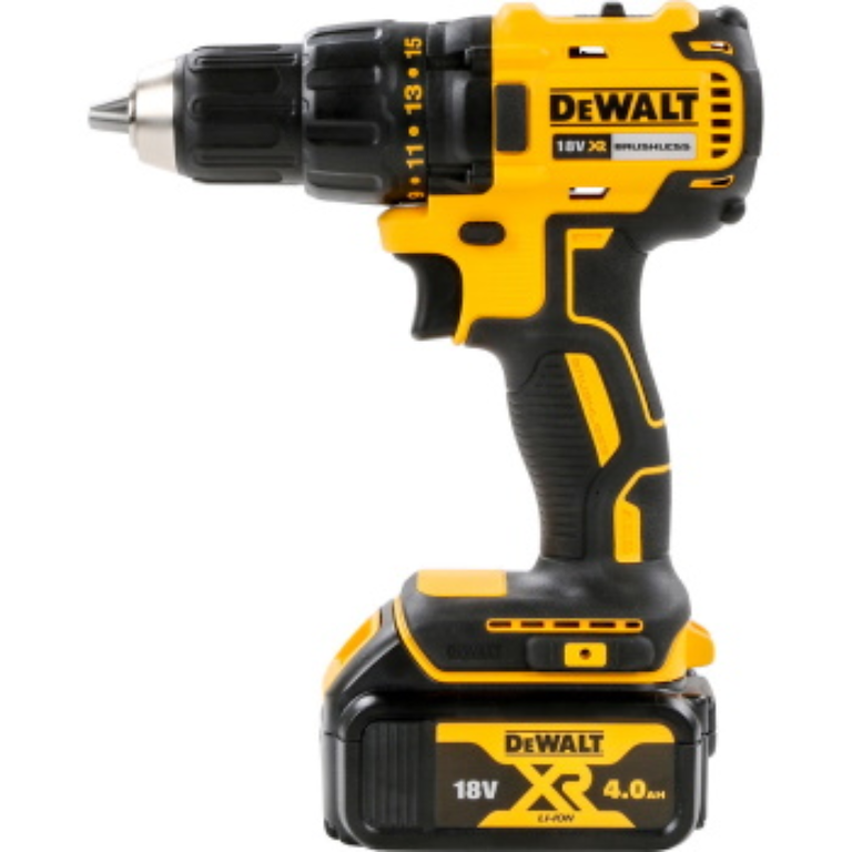 DeWalt Akumulatorska bušilica-odvrtač bez četkica, 18V 2×4.0Ah, DCD777M2T