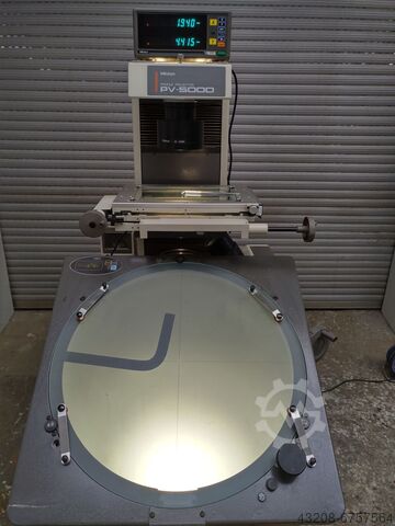 Projektor profila
Mitutoyo PV 5000