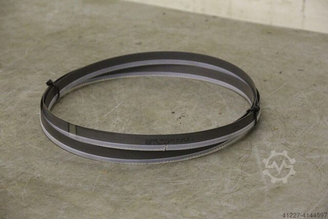Metalna testera 2625 x 20 x 0.9 mm
Flamme Oriflex M 42 W