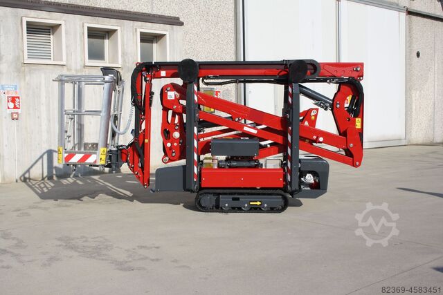 Gusenica Bum Lift
Hinowa Lightlift 15.70 Performance IIIS