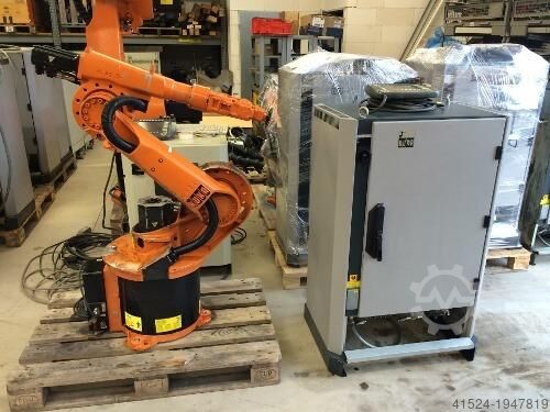 Robot
Kuka KUKA KR6 KRC2 KR 6