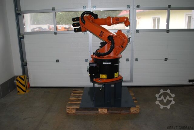 KUKA KR6-3
KUKA Augsburg KR6-3