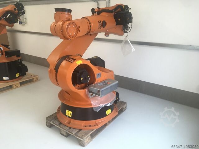 KUKA robot KR210-2 Series 2000
KUKA KR210-2