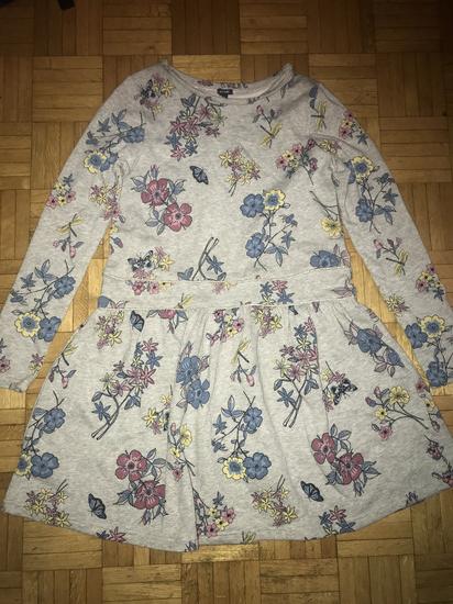 Nova Kiabi slatka haljina topla zimska 10-11 140