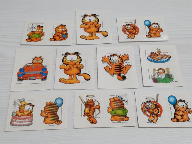 GARFIELD PANINI 11 kom