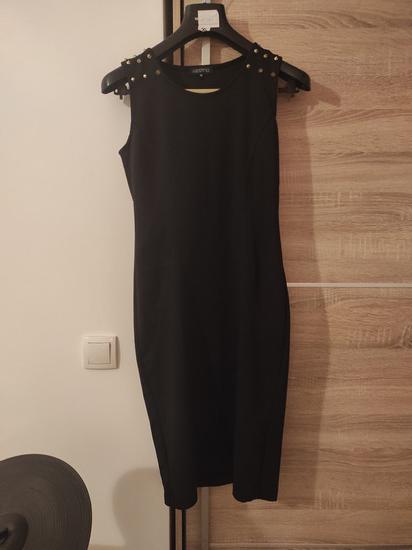 Vestino crna haljina