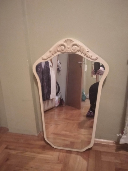 Stilsko ogledalo,velicina 80 X 54