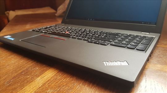 Lenovo thinkpad T560 / 15.6 fhd ips/ i5/ 16gb/256g