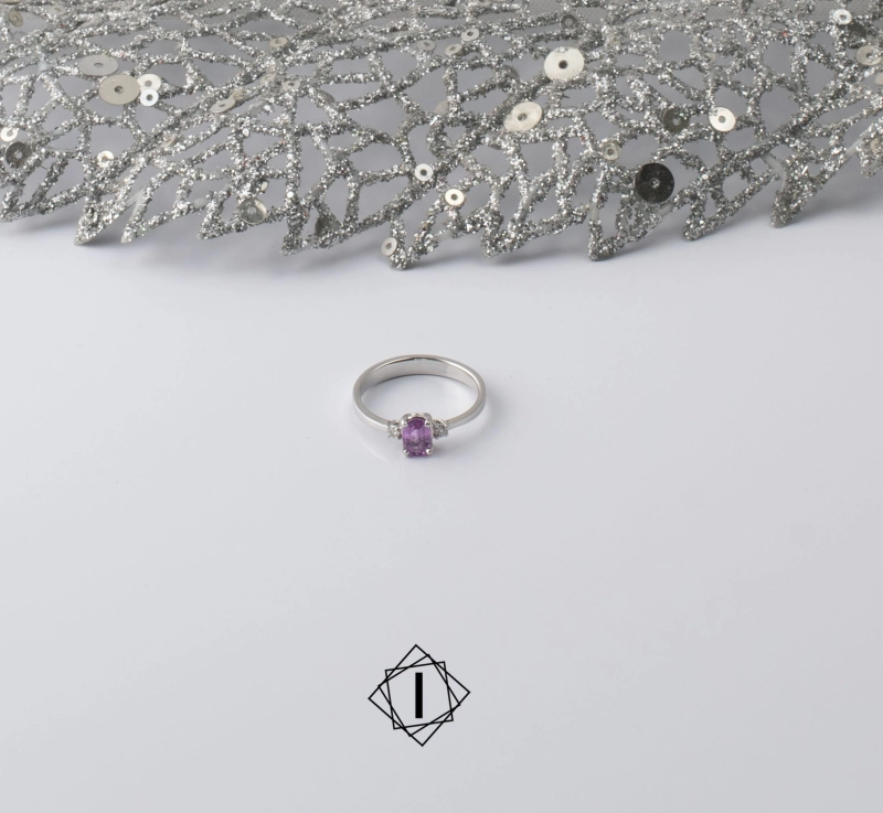 Verenički prsten sa safirom i brilijantima