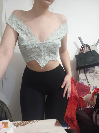 Cipkasti mint crop top