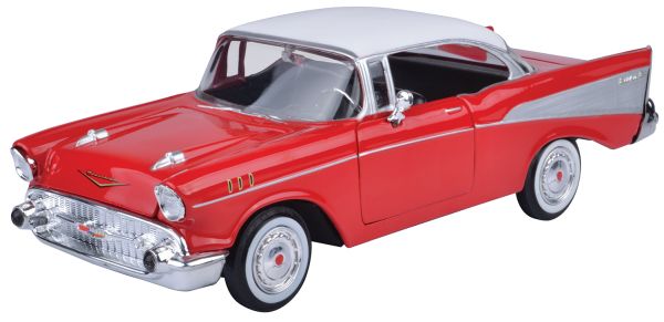 Metalni auto CHEVY BELL AIR, 1:24, Motormax