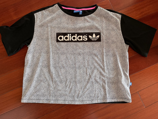 Adidas crop top majcica