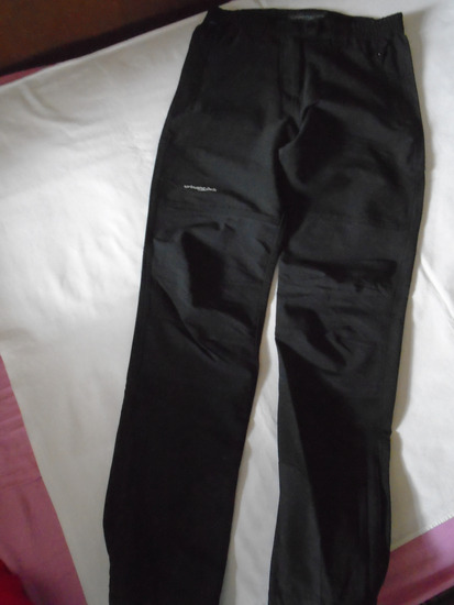 SADA 2000 Crne sportske/ski pantalone Urbanrock