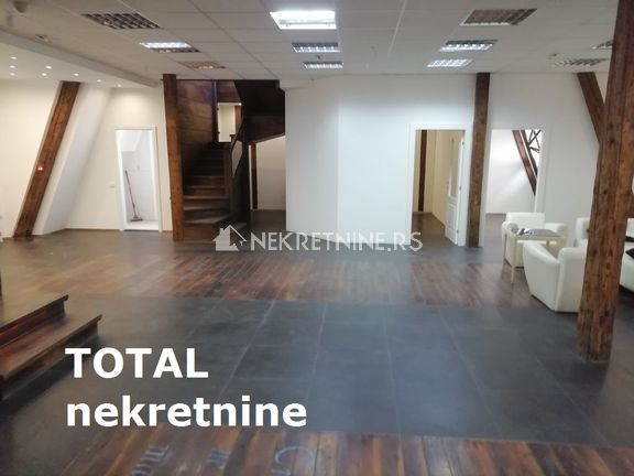 LOKAL NOVI SAD, 927000€