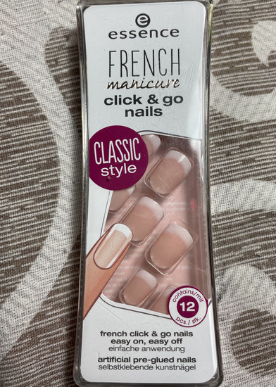 Novo essence french manicure nokti