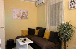 Stan-Apartman za Duži Najam, Mirijevo, Zvezdara, Beograd, €38