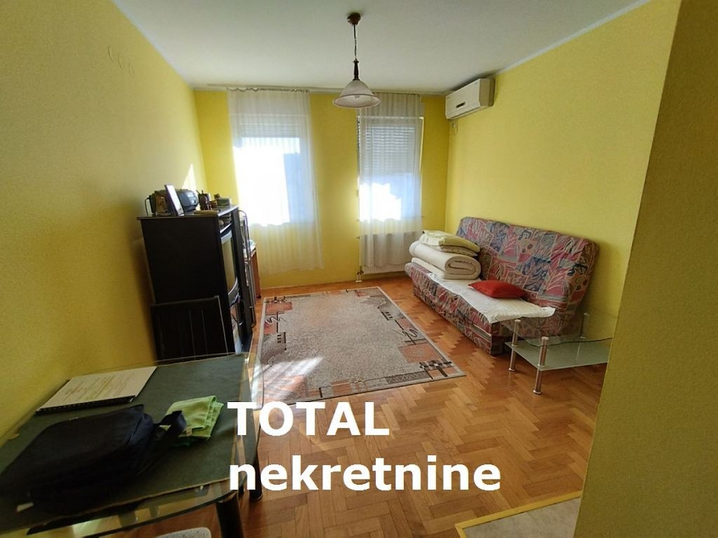 0. 5 Garsonjera NOVI SAD, 69010€