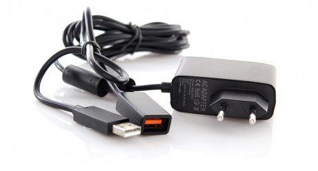 Xbox 360 Kinect Adapter