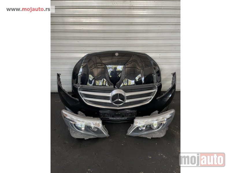 Mercedes V 220d , V250d delovi W447