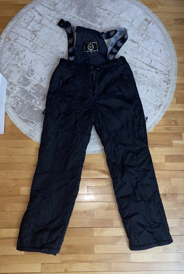 Ski pantalone nove