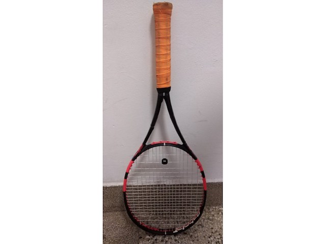 tenis reket Babolat Strike tezina305(Sa gripom 336) gr.